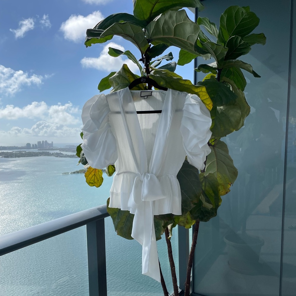 Posh Mia Puff Sleeve Blouse With Exaggerated Bow - Gem